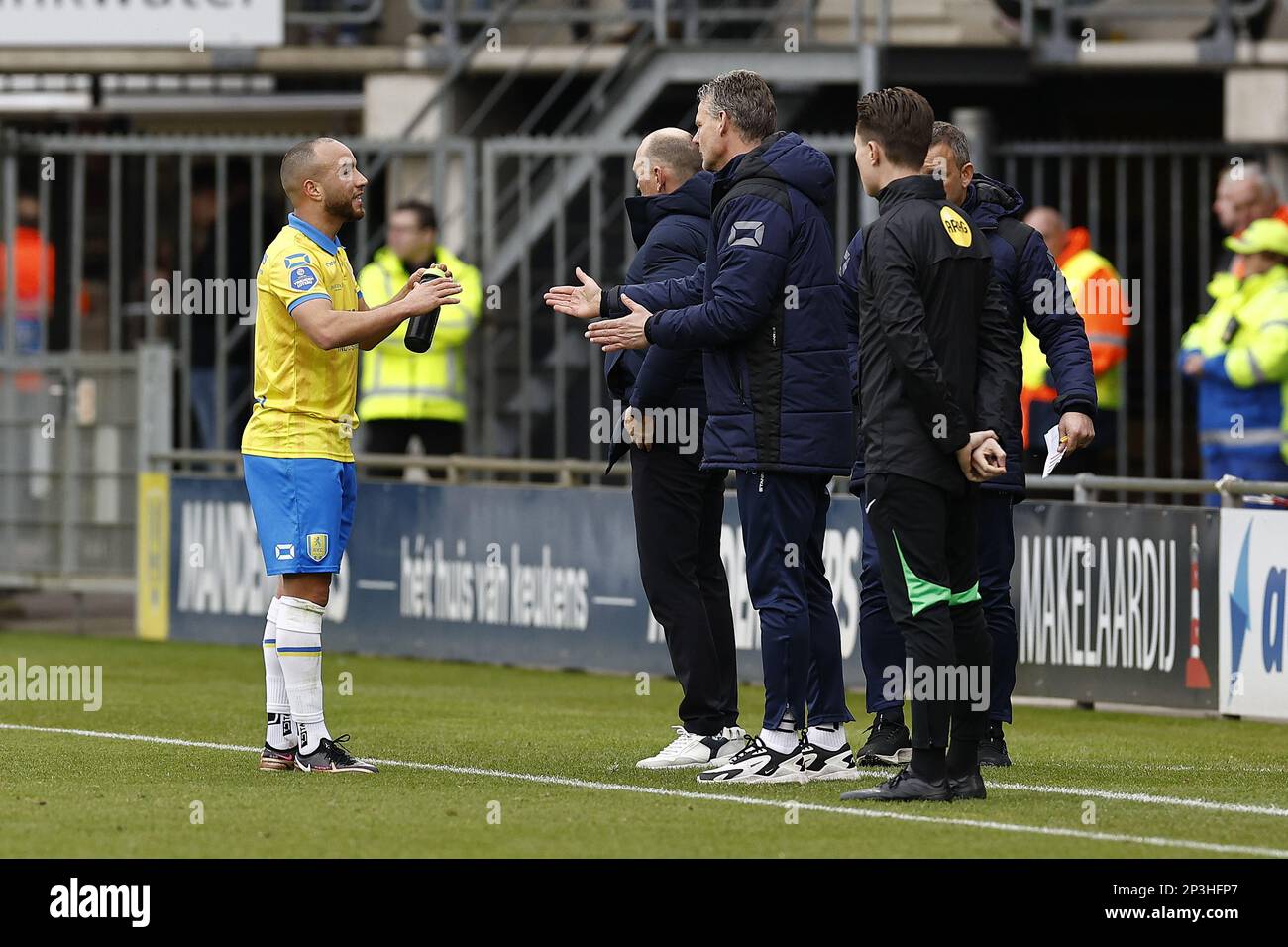 WAALWIJK - 05-03-2023, Mandemakers stadion. Dutch football, eredivisie, season 2022-2023. during ...