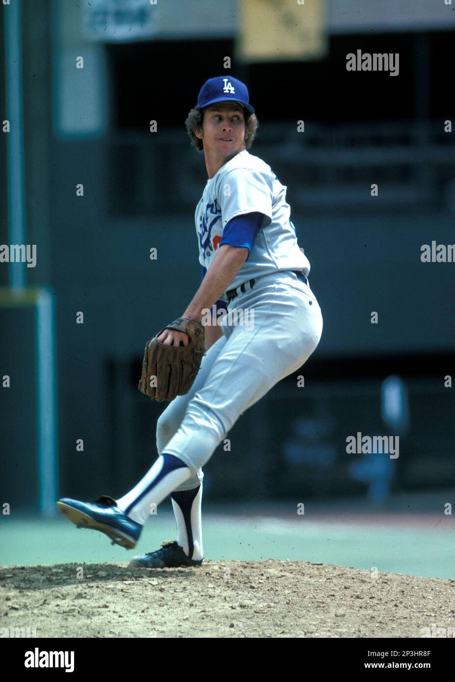 Los Angeles Dodgers Don Sutton (20) in action during a game from his ...
