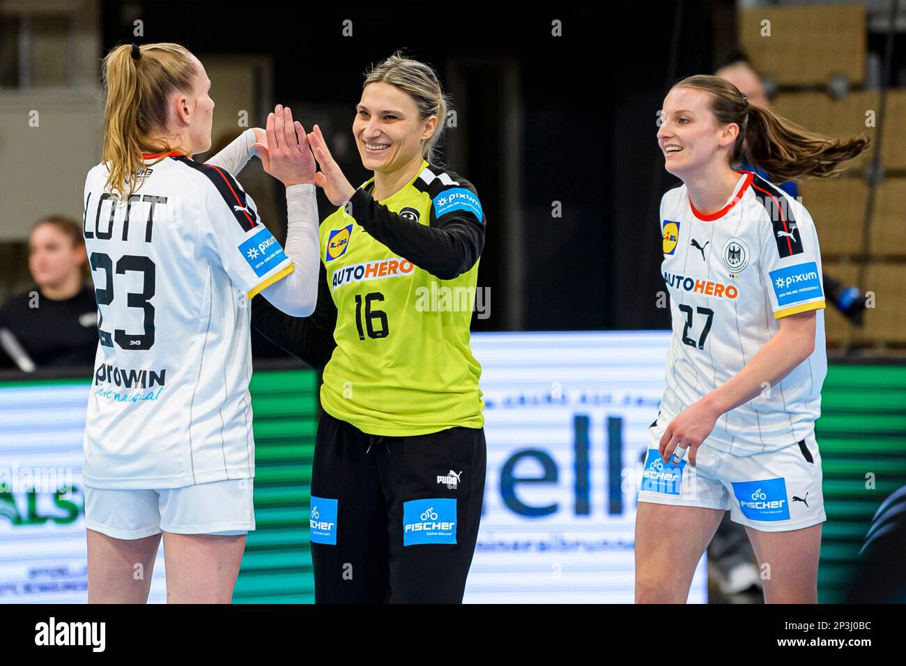 Isabell roch hi-res stock photography and images - Alamy