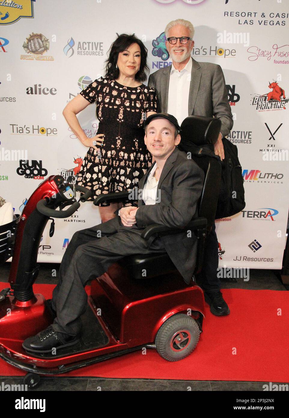 Photo by: Raoul Gatchalian/STAR MAX/IPx 2023 3/4/23 Jennifer Tilly, Ted ...