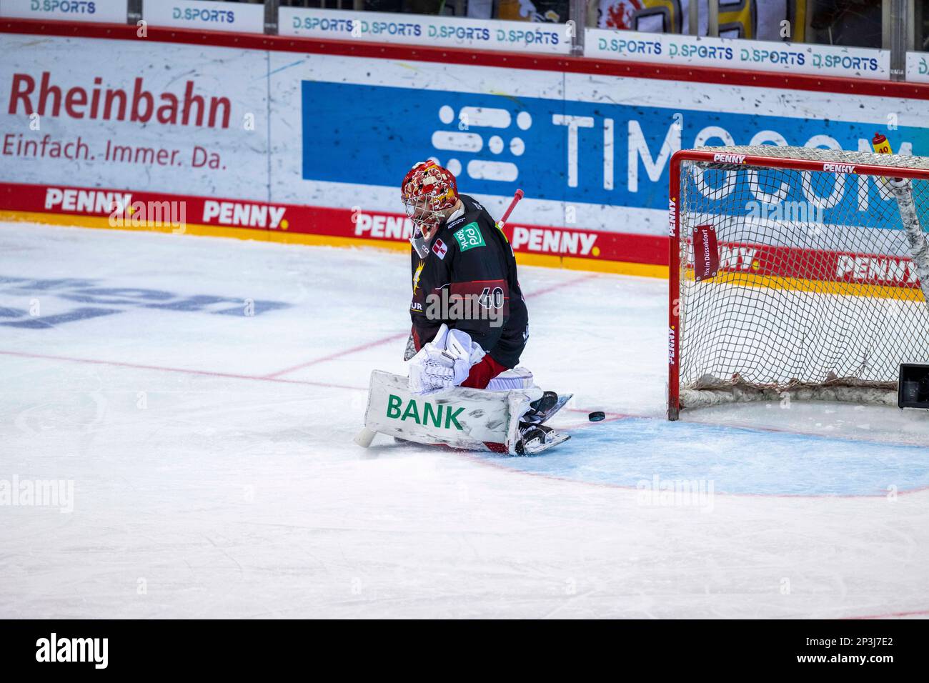 Haukeland henrik hi-res stock photography and images - Alamy