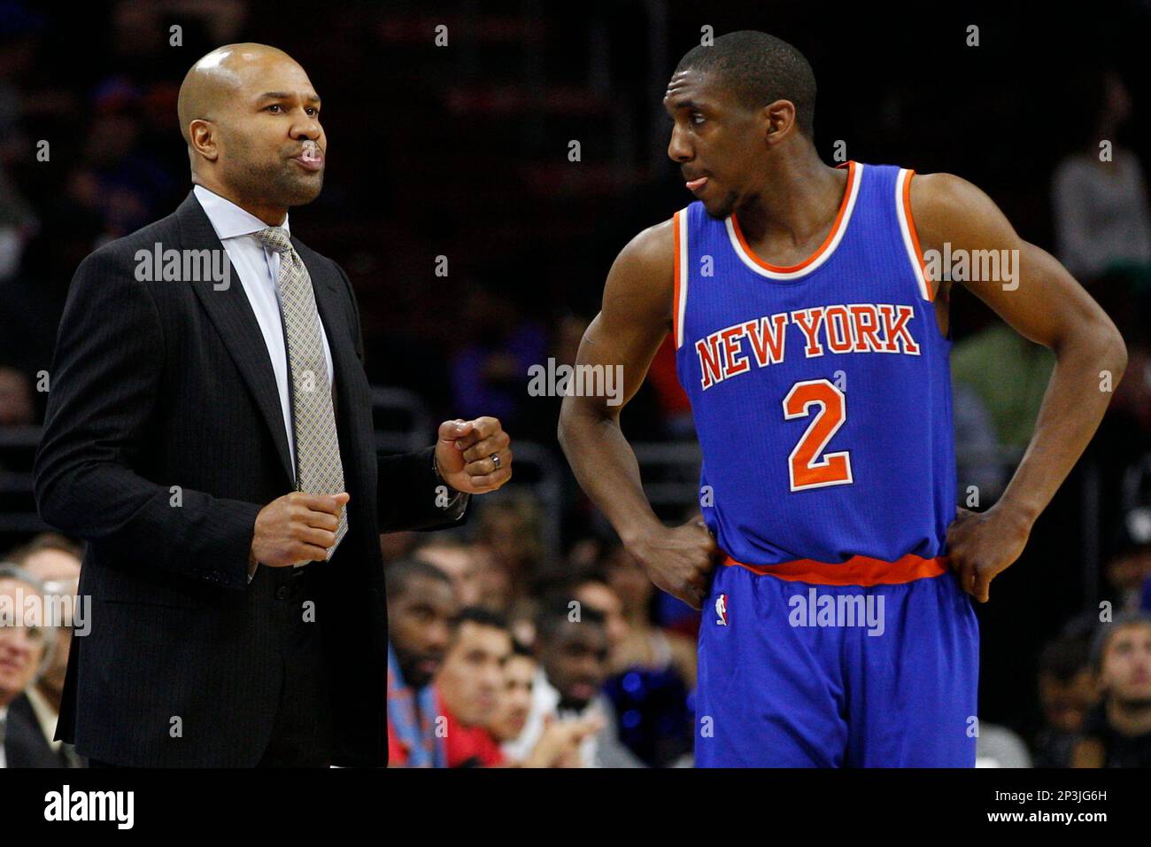 January 21, 2015: New York Knicks head coach Derek Fisher talks with ...