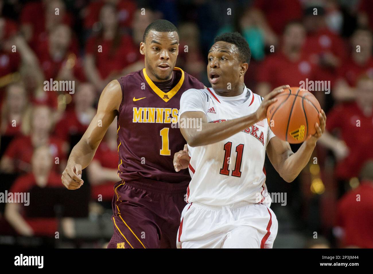 January 20, 2015: Tarin Smith #11 of the Nebraska Cornhuskers looking ...