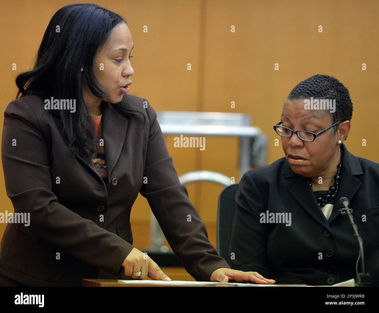 Fulton County Chief Senior Asst DA Fani Willis questions APS teacher ...