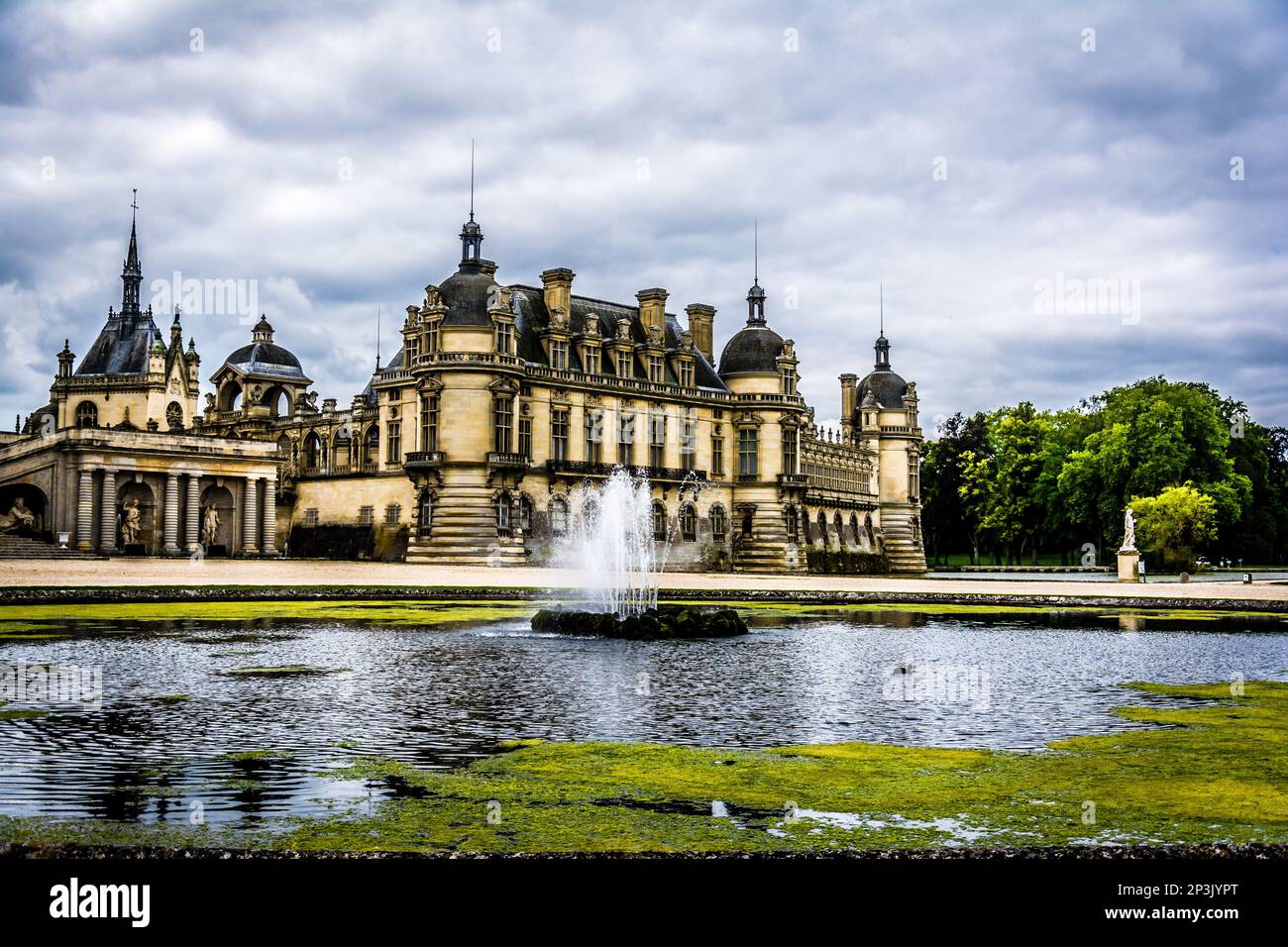 Château de chantilly historic hi-res stock photography and images - Alamy