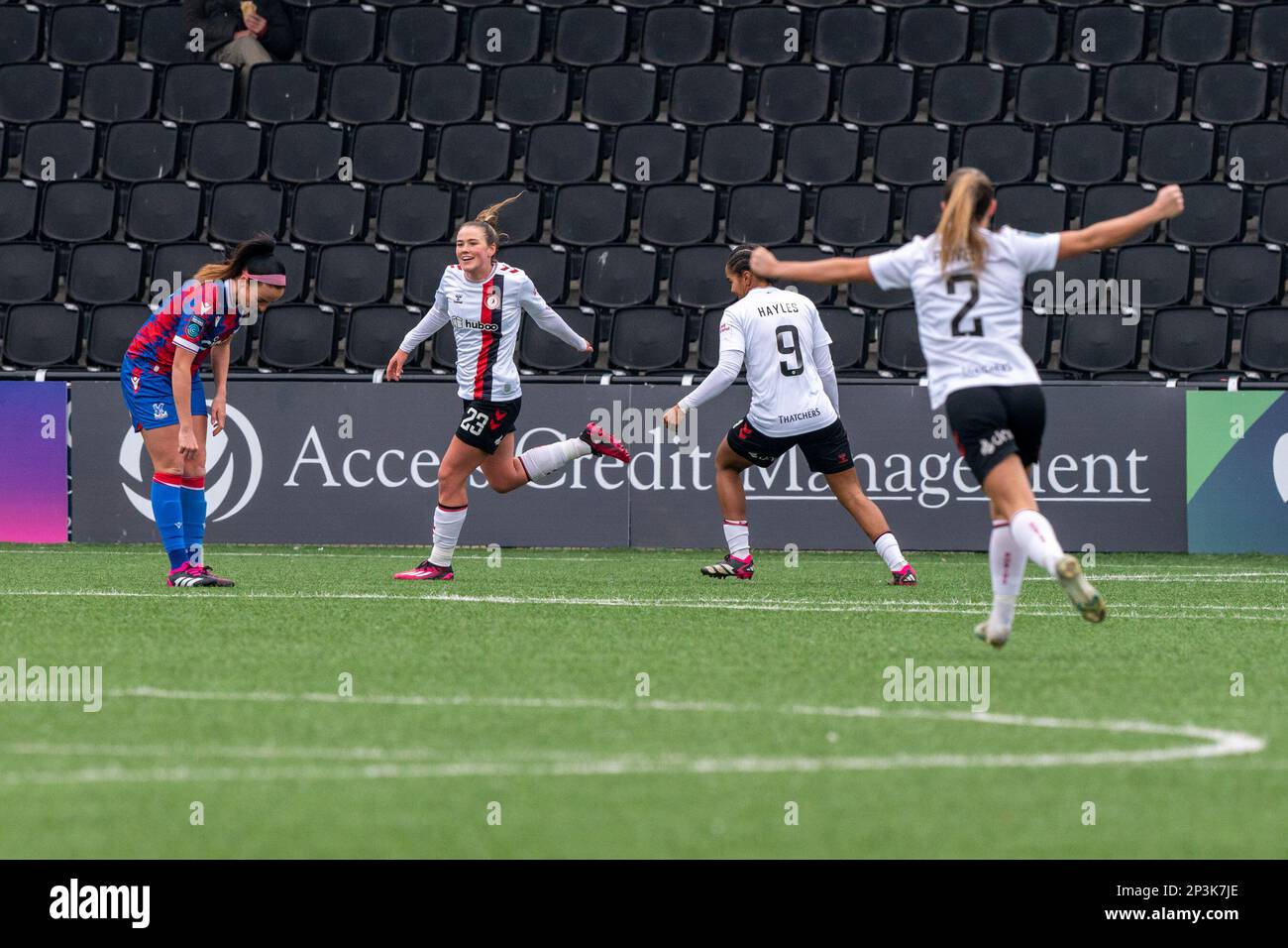 Grace clinton bristol city hi-res stock photography and images - Alamy