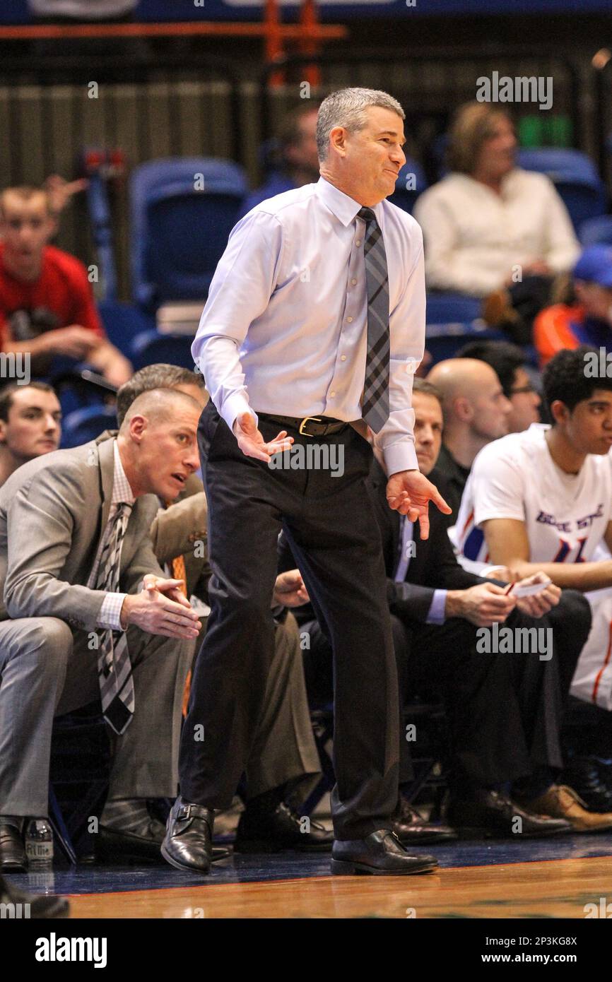 January 13, 2015: Boise State Broncos head coach Leon Rice during 1st ...