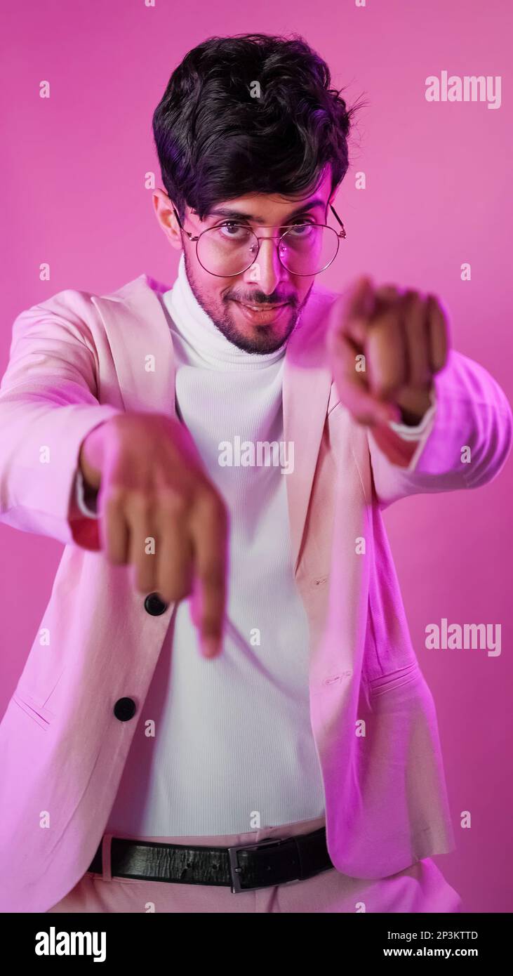 Dancing guy hi-res stock photography and images - Alamy