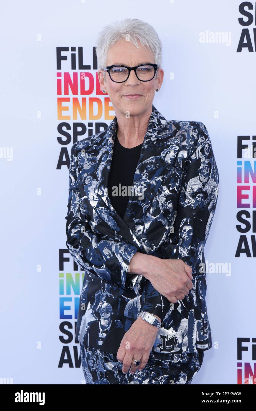 Jamie Lee Curtis attends the 2023 Film Independent Spirit Awards on ...