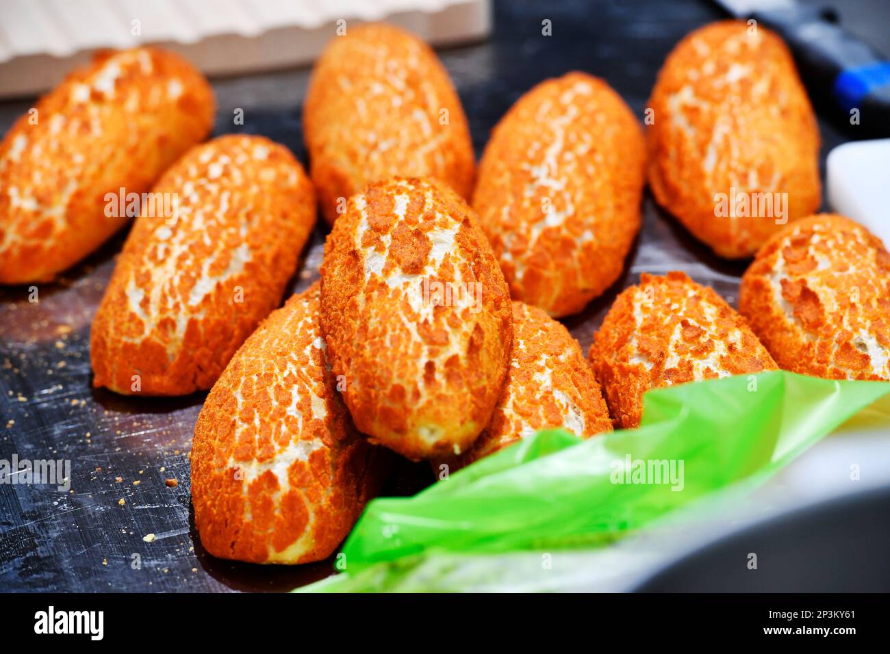 Tiger Bread in a bakery - France Stock Photo - Alamy