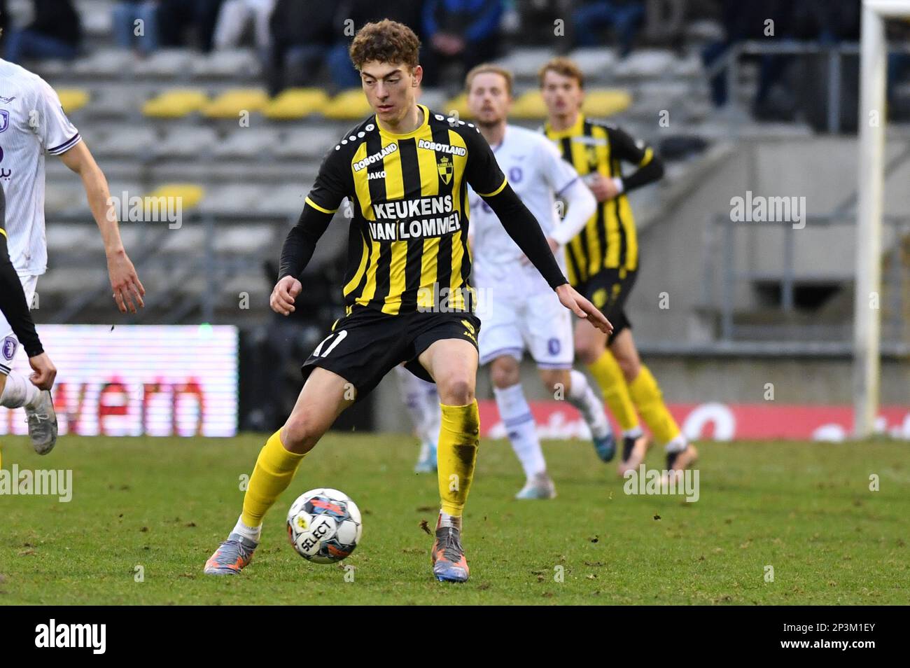 Lierse's Mathias Delorge pictured in action during a soccer match ...