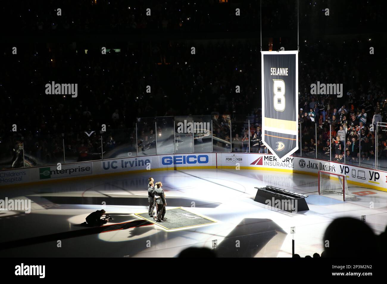January 11, 2015: Winnipeg Jets and Anaheim Ducks, Honda Center in ...