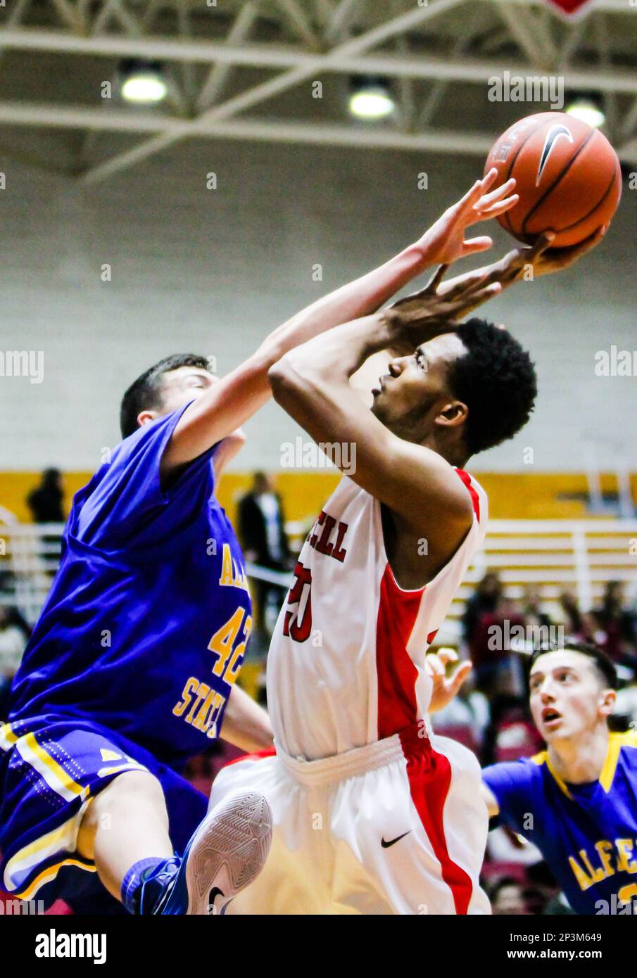 10 January 2015: Big Red forward #20 Wil Bathurst is fouled by Pioneer ...