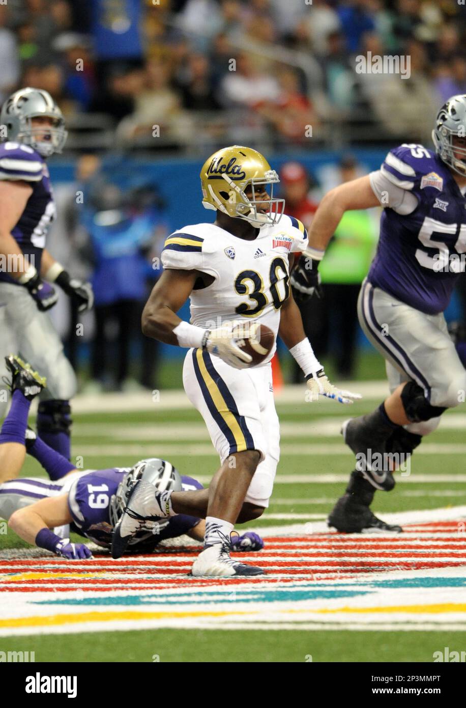 02 January 2015: UCLA LB Myles Jack(30) returns an interception during ...