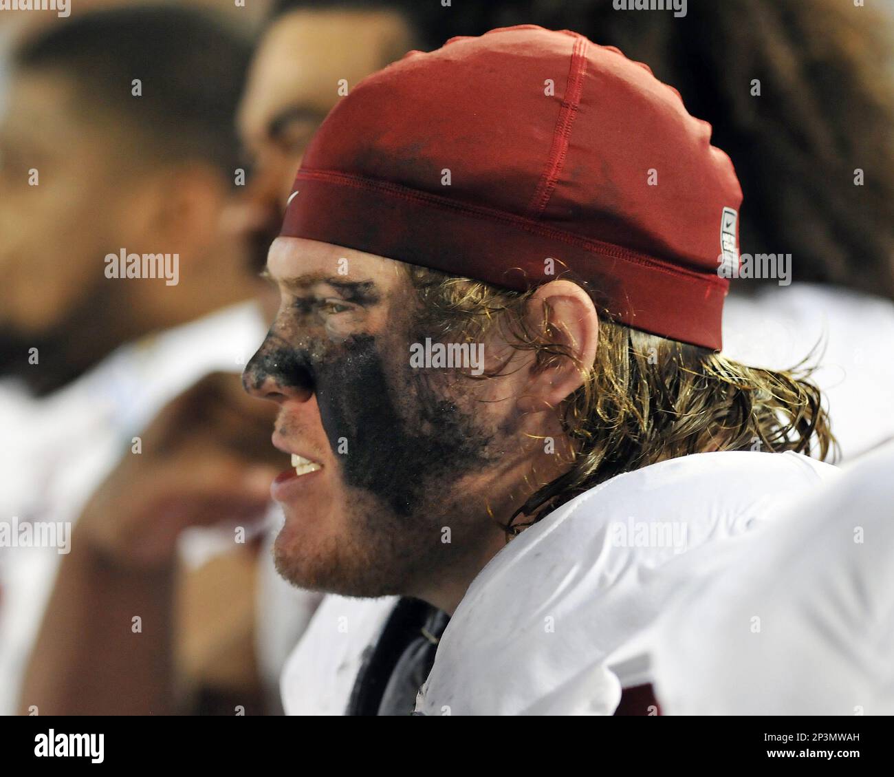 Center Ty Darlington (56) of the Oklahoma Sooners sets for play against ...