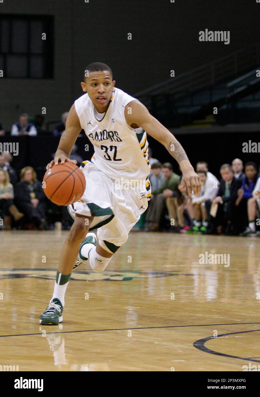 January 2, 2015: Wright State Raiders guard Joe Thomasson (32) during the NCAA Basketball game ...