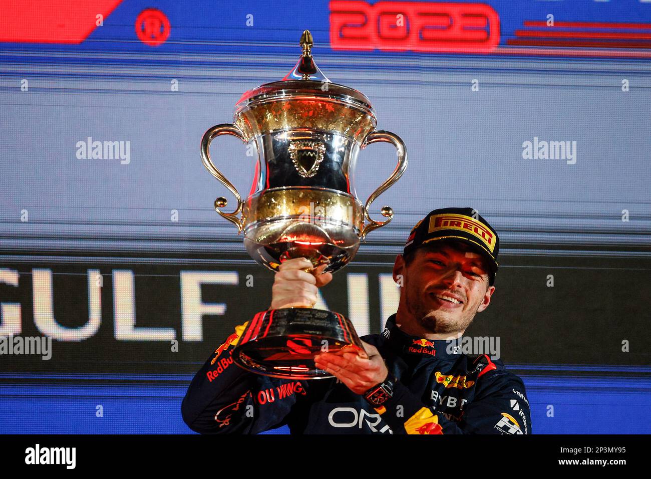 VERSTAPPEN Max (ned), Red Bull Racing RB19, portrait celebrates his ...