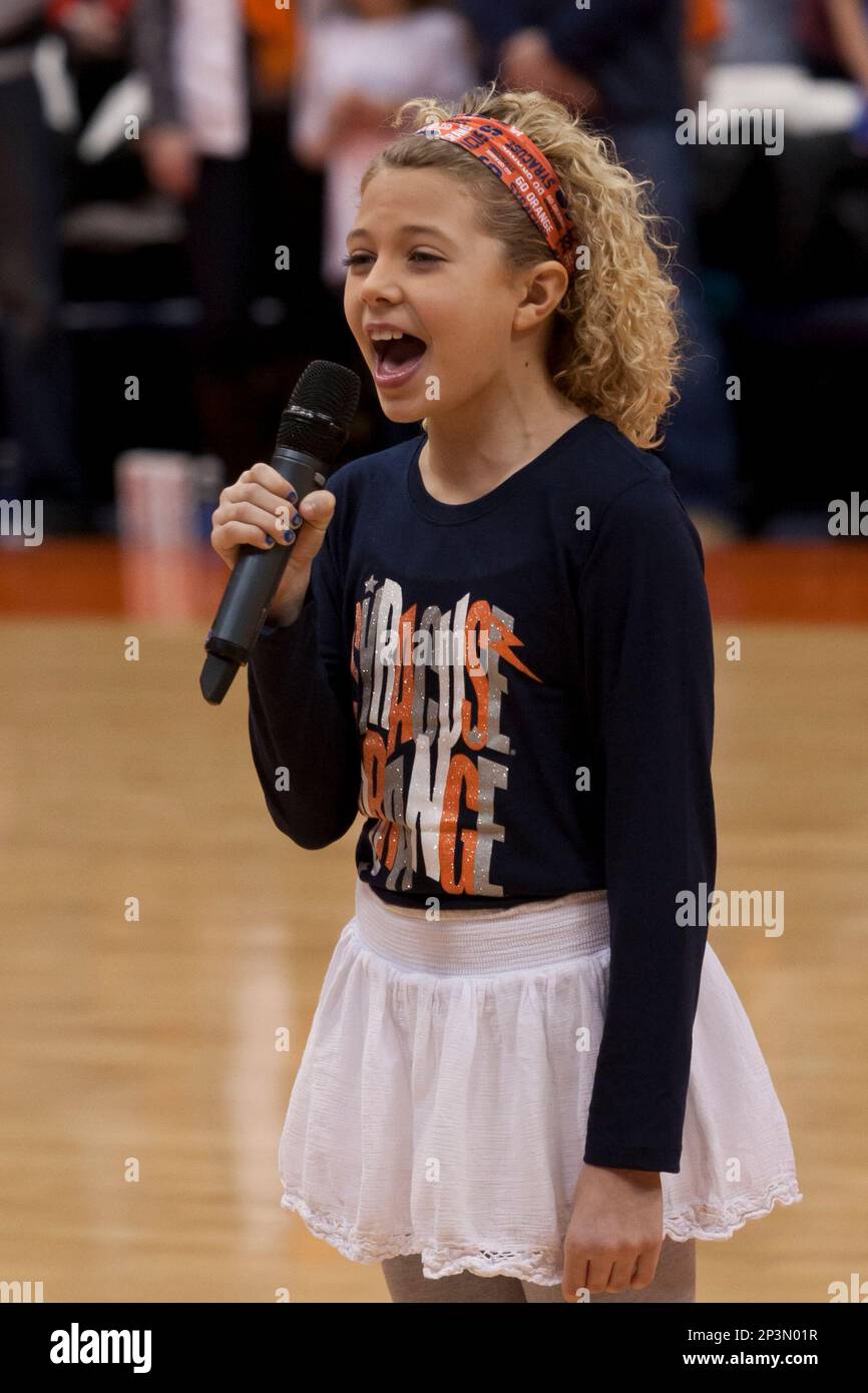 31 December 2014: 10 Year old Baylee Morrison sings the National Anthem ...