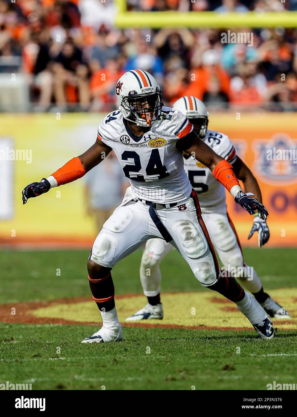 Auburn Tigers defensive back Derrick Moncrief (24) in action against ...