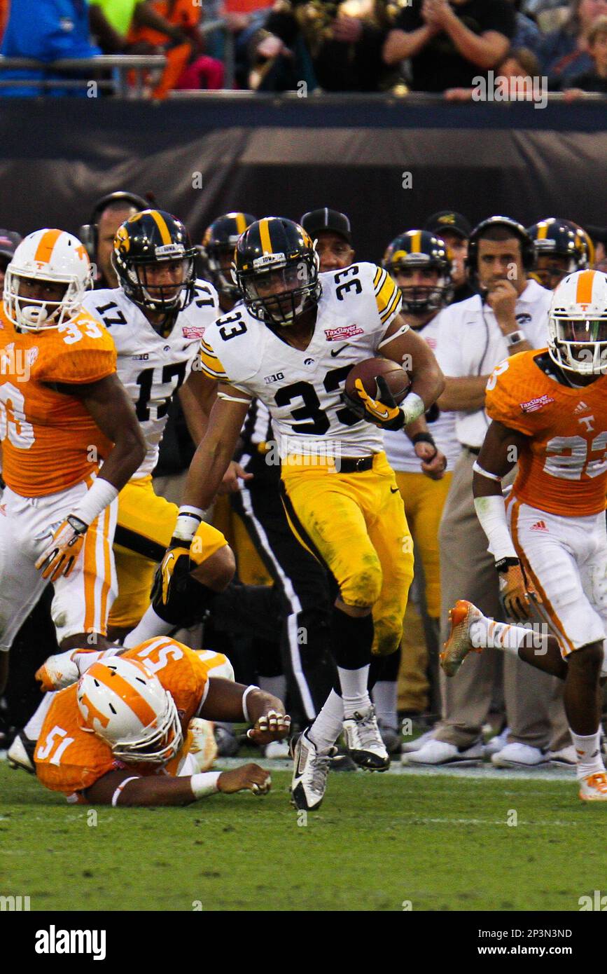 January 2, 2015: Iowa Hawkeye running back Jordan Canzeri (33) runs for ...