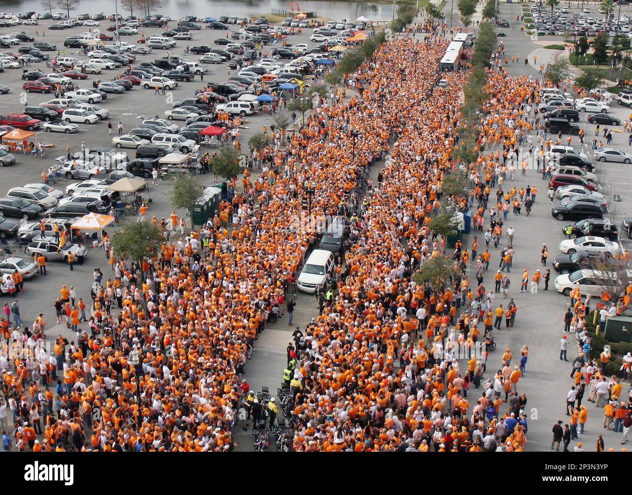 02 January 2015: Tennessee Vol fans form a Vol Walk into the stadium ...