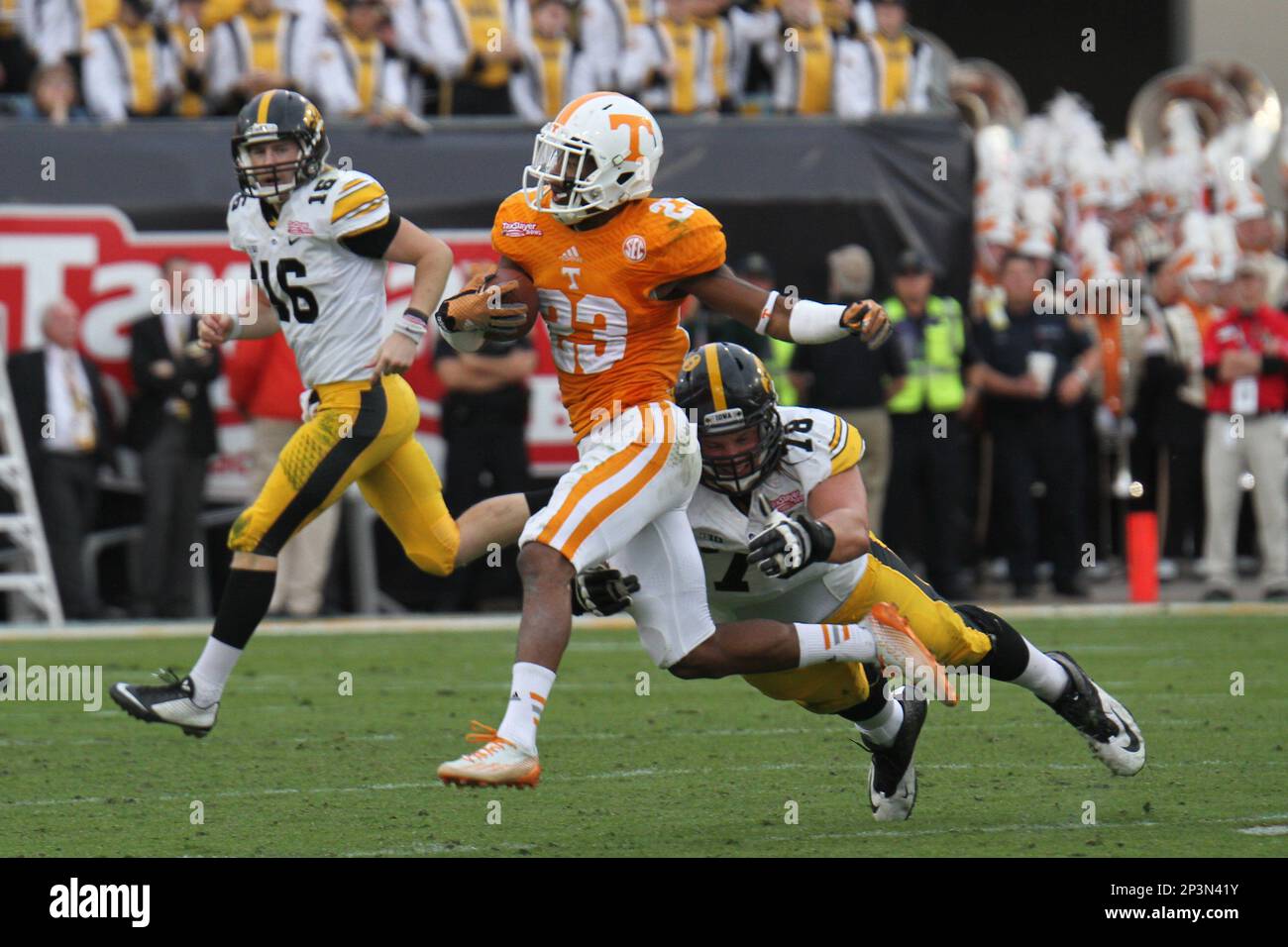 January 2, 2015: Tennessee Volunteers defensive back Cameron Sutton (23 ...