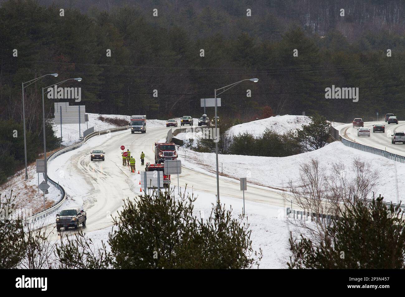 Northbound traffic on Interstate 93 is diverted at Exit 24 near Ashland ...