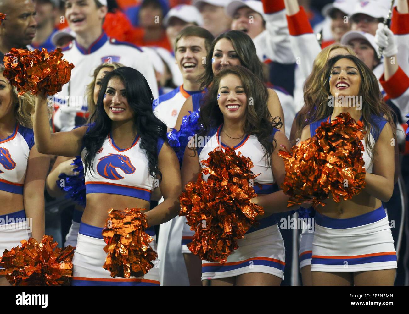 31 December 2014: Boise State Broncos cheerleaders during the Vizio ...