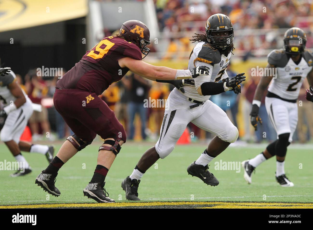 01 January 2015: Missouri Tigers defensive lineman Markus Golden (33 ...