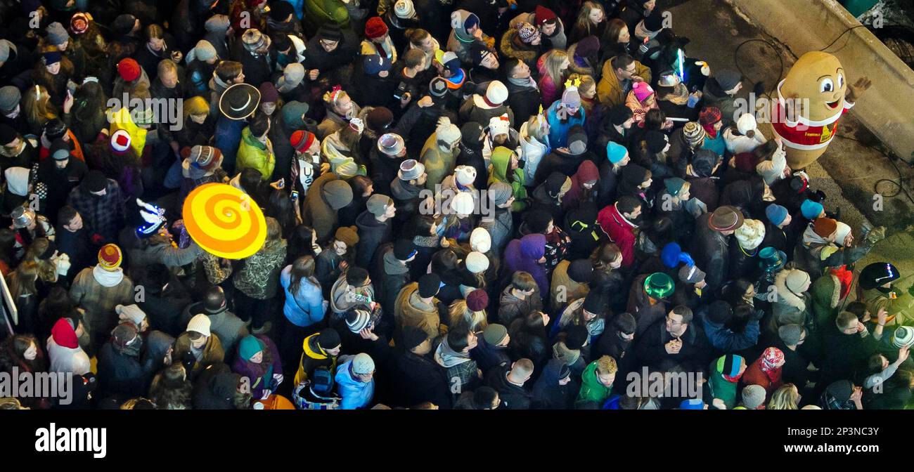 Idaho mascot Spuddy Buddy dances on the fringe of a crowd of revelers ...