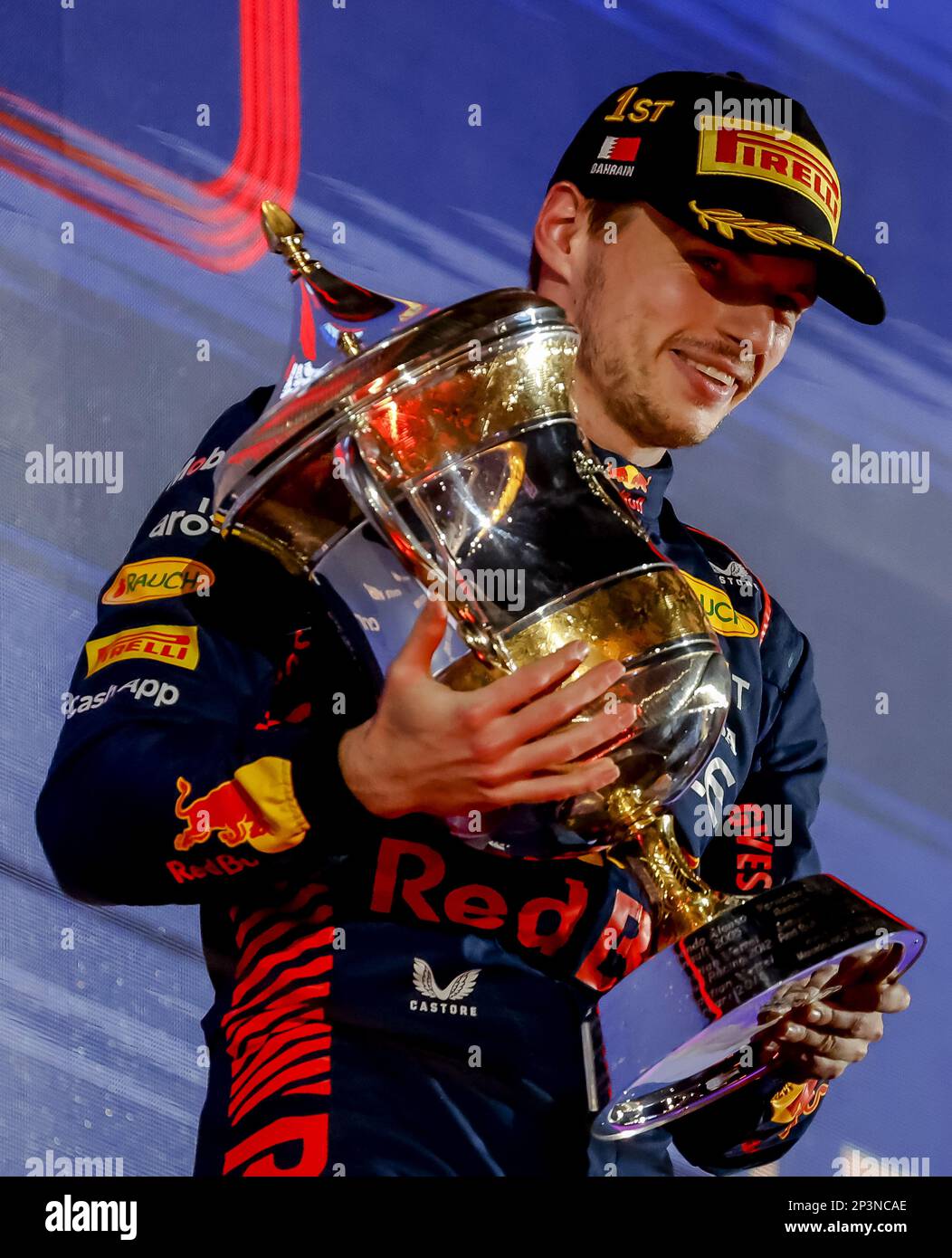 Formula 1 from the waist up hi-res stock photography and images - Alamy