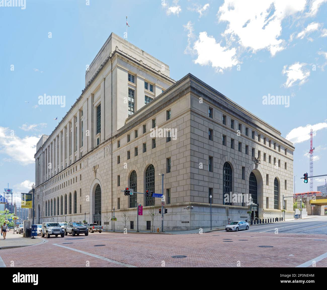 Pittsburgh Downtown: Joseph F. Weis, Jr. United States Courthouse is a ...