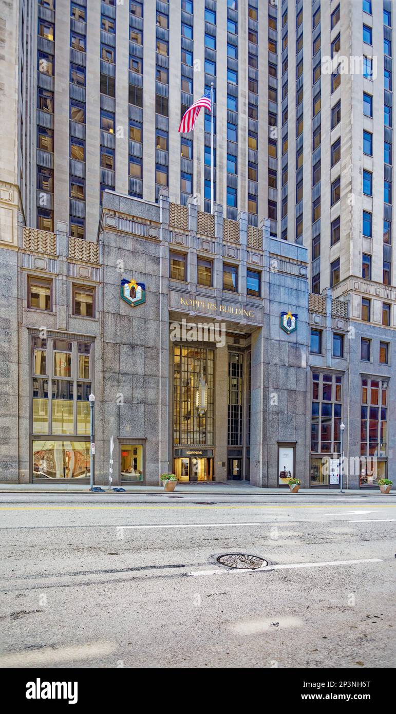 Pittsburgh Downtown: Koppers Building, an Art Deco skyscraper of ...