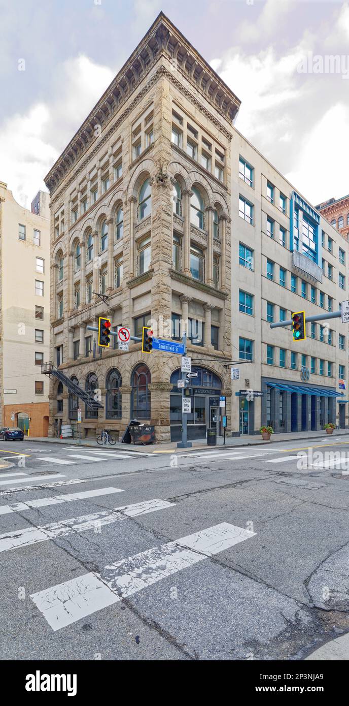 Pittsburgh Downtown: Marine Bank Building, a Richardsonian Romanesque ...