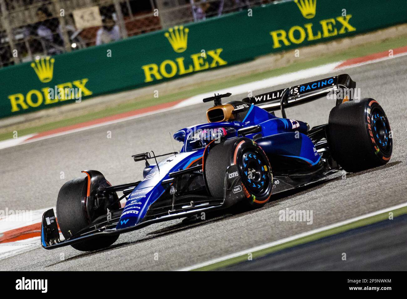 BAHRAIN - Alexander Albon (Williams) in action during the Grand Prix of ...