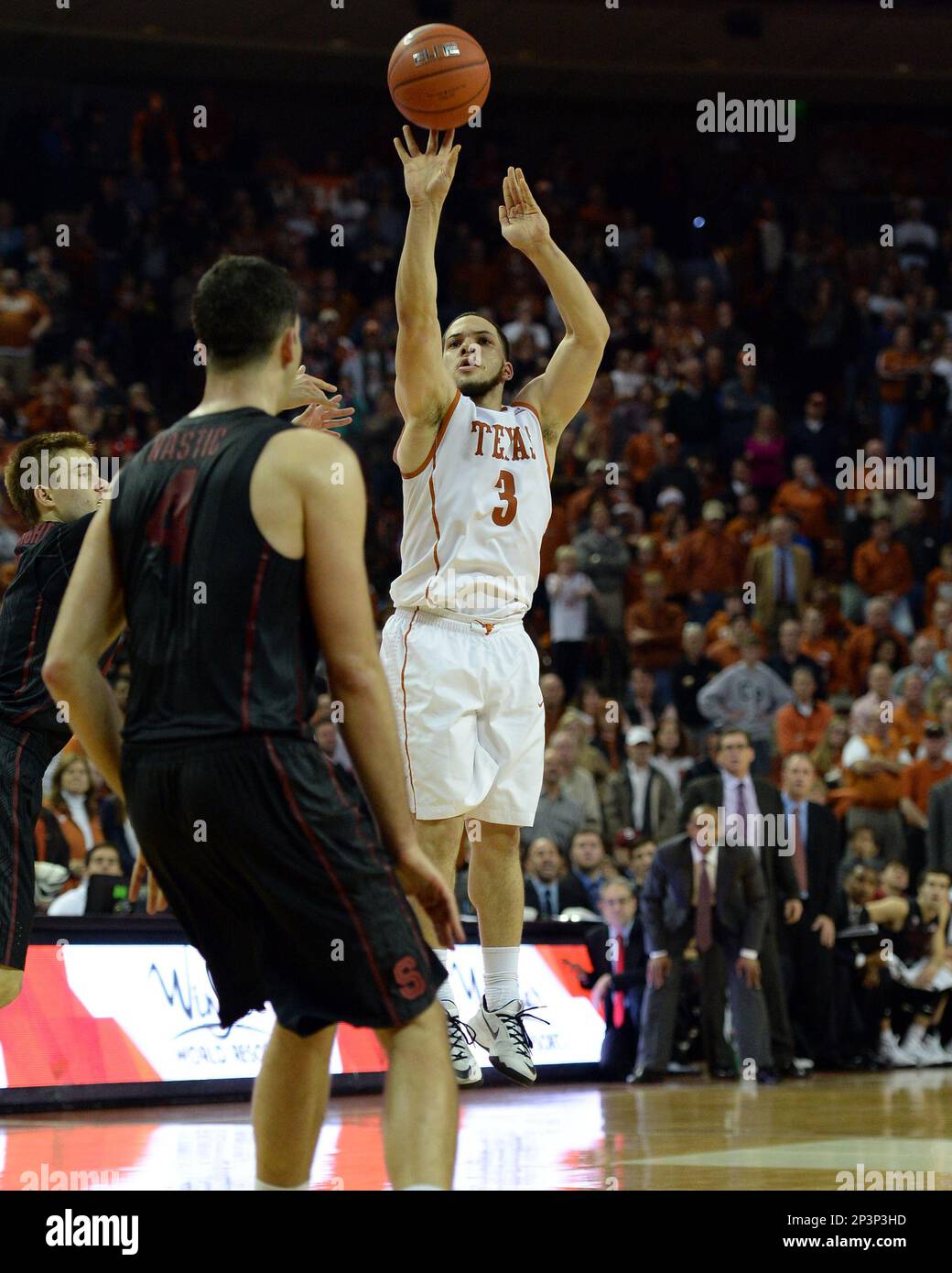 Dec 23, 2014. . Javan Felix #3 of the Texas Longhorns in action vs the ...