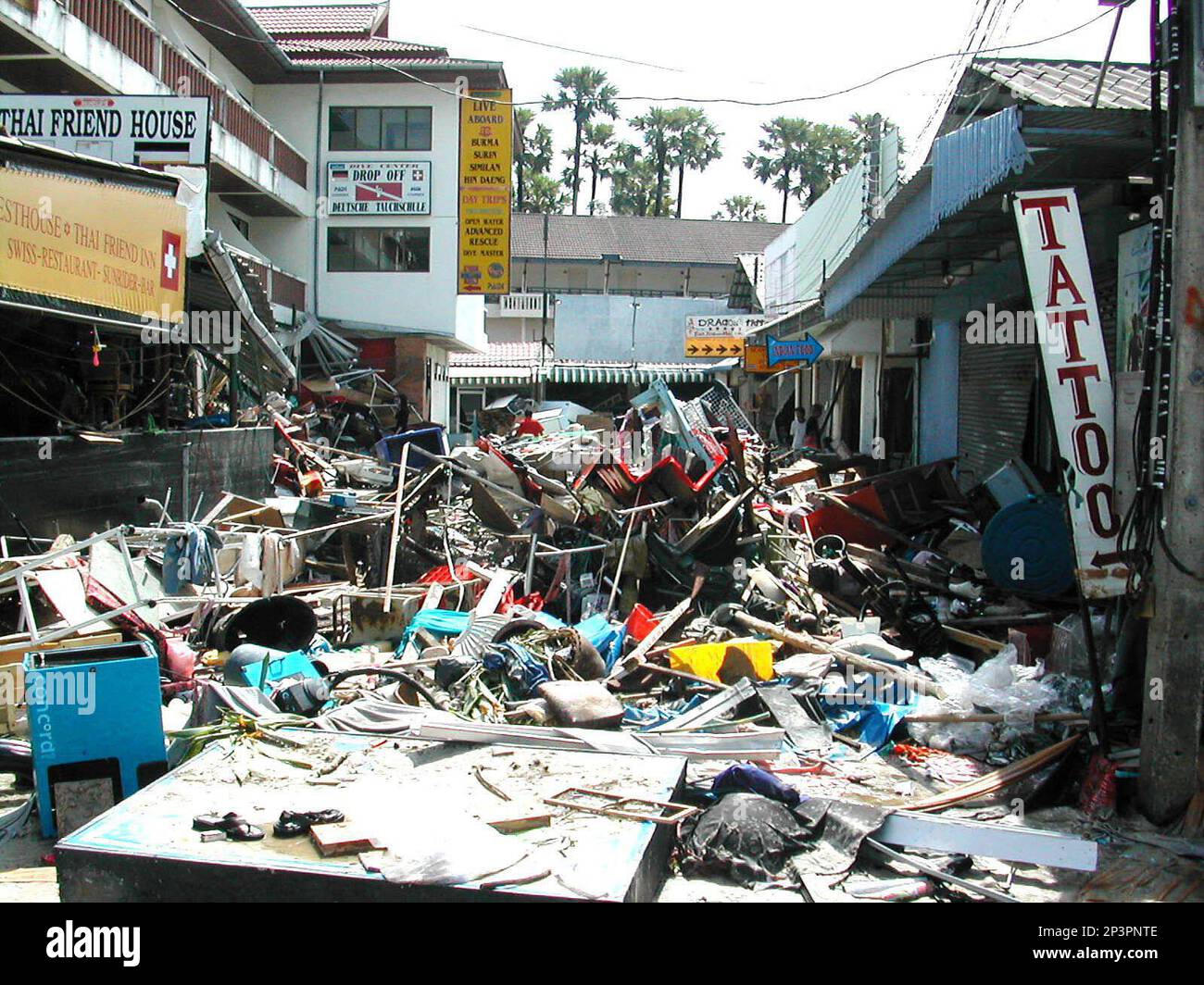 Photo by: Stephen Trupp/STAR MAX/IPx12/26/04This photo of Phuket ...