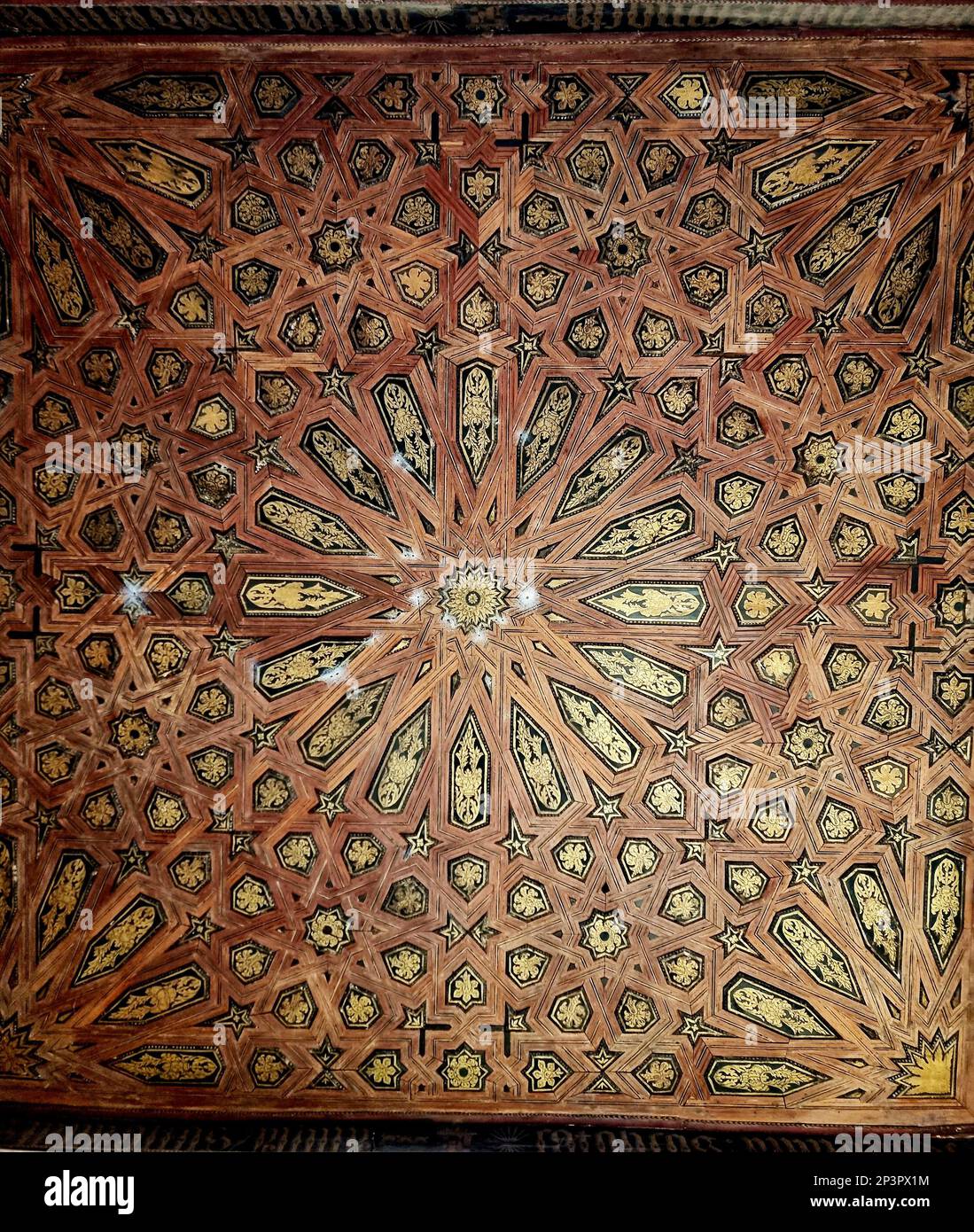 The highlight of Alhambra, the Nasrid Palace is a beautiful mansion ...