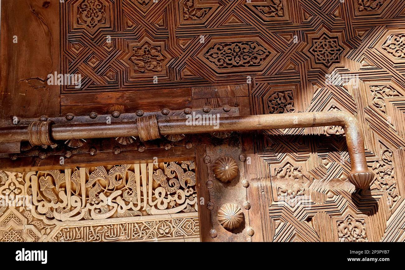 The highlight of Alhambra, the Nasrid Palace is a beautiful mansion ...