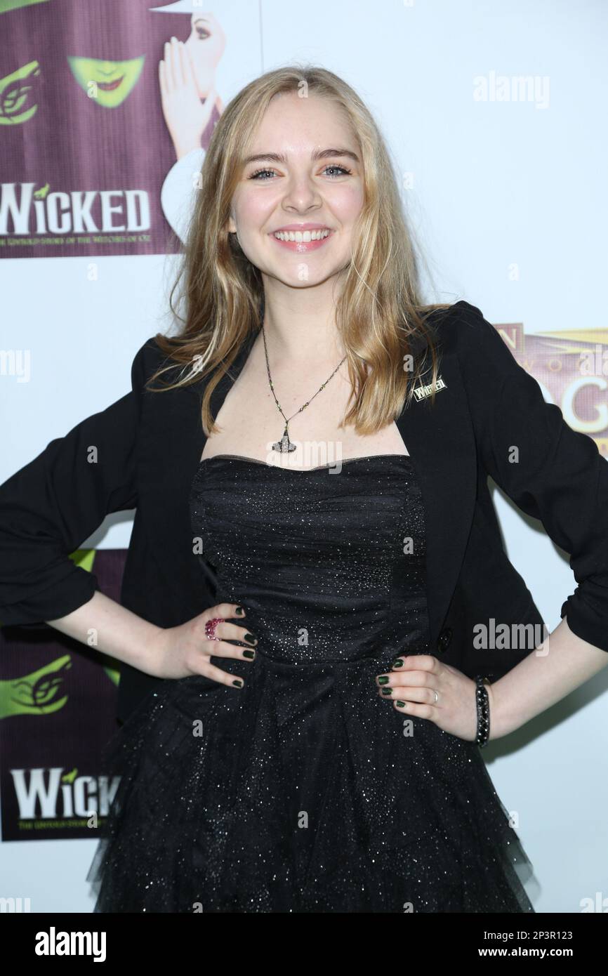 Photo by: GPTCW/STAR MAX/IPx12/11/14Darcy Rose Byrnes at the opening of ...