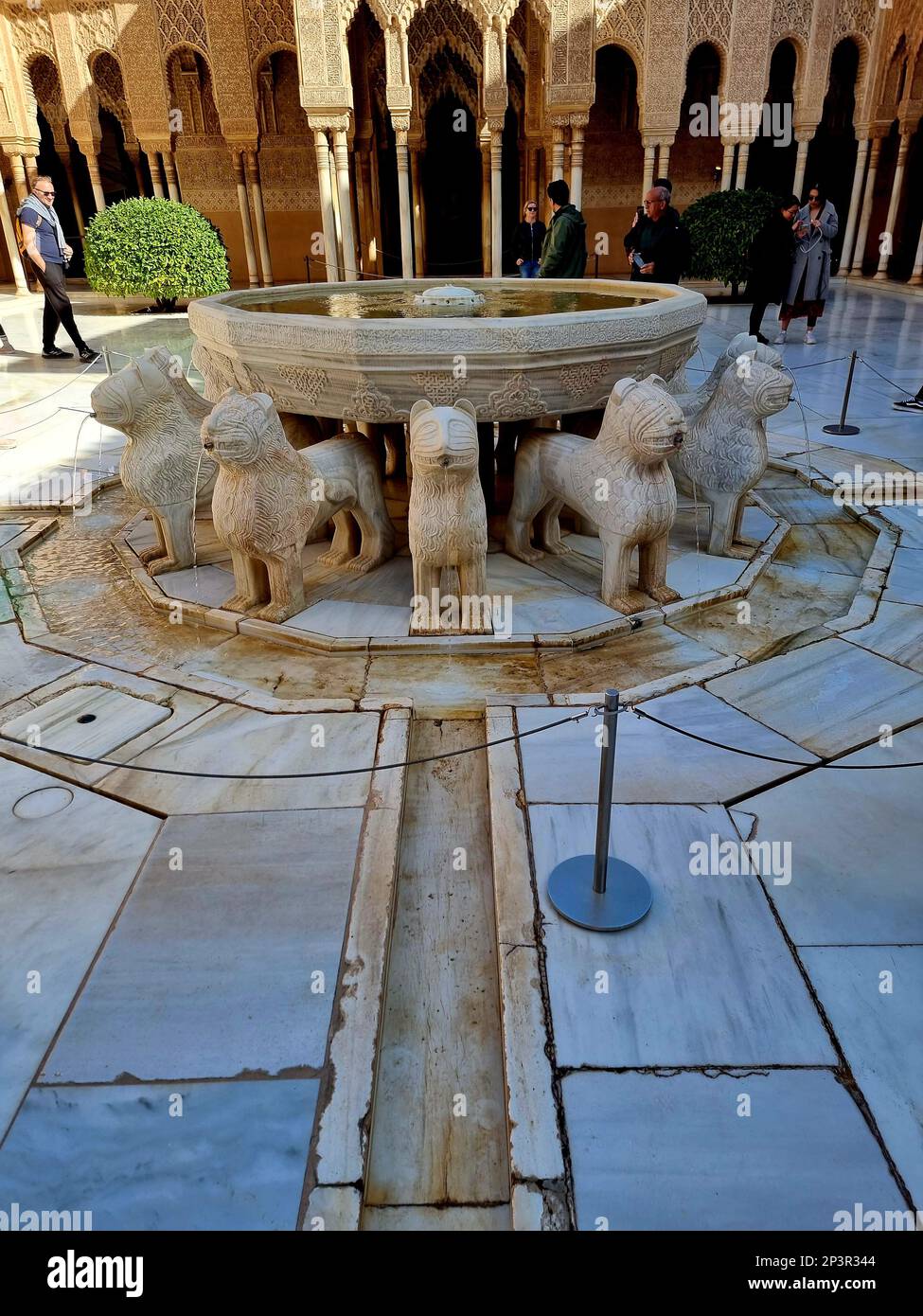 The highlight of Alhambra, the Nasrid Palace is a beautiful mansion ...