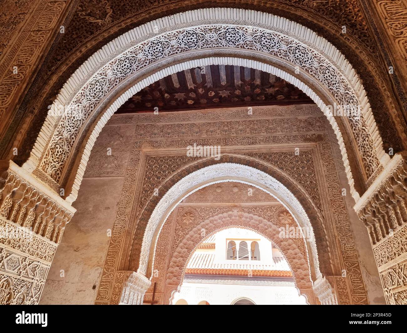 The highlight of Alhambra, the Nasrid Palace is a beautiful mansion ...