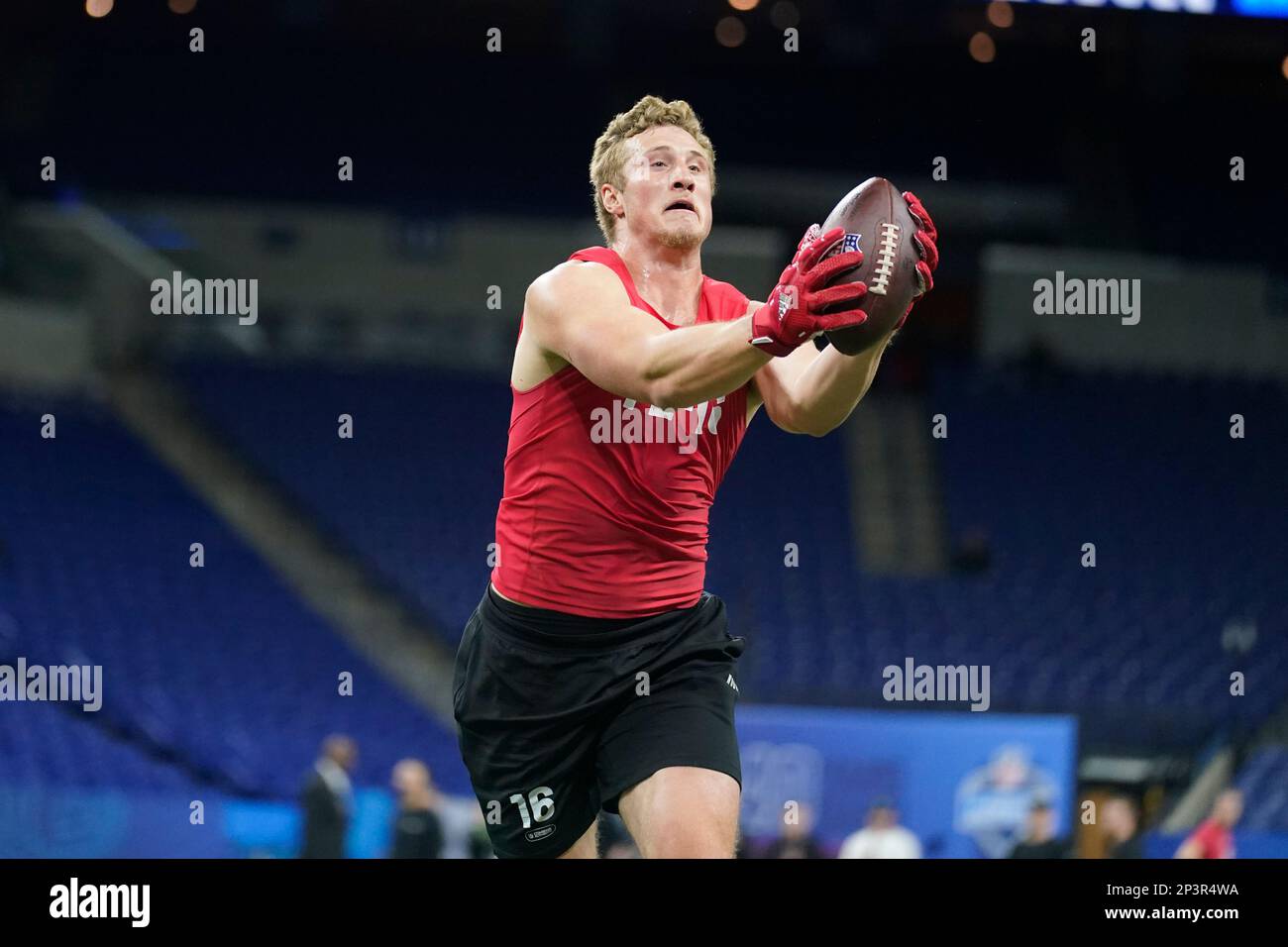 Nebraska tight end Travis Vokolek runs a drill at the NFL football ...