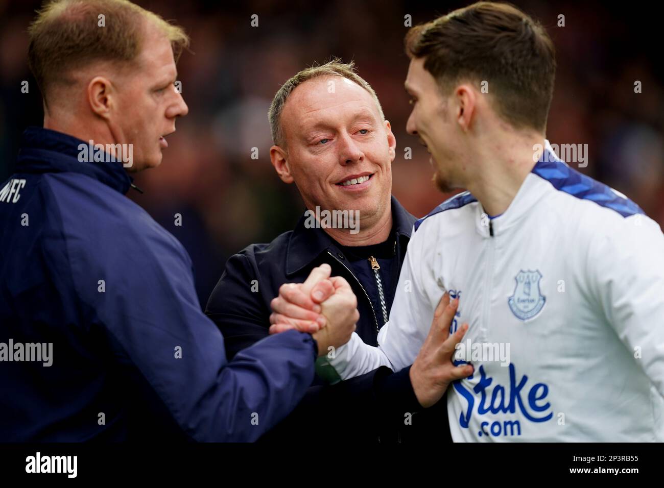 Nottingham Forest manager Steve Cooper (centre) and assistant manager ...