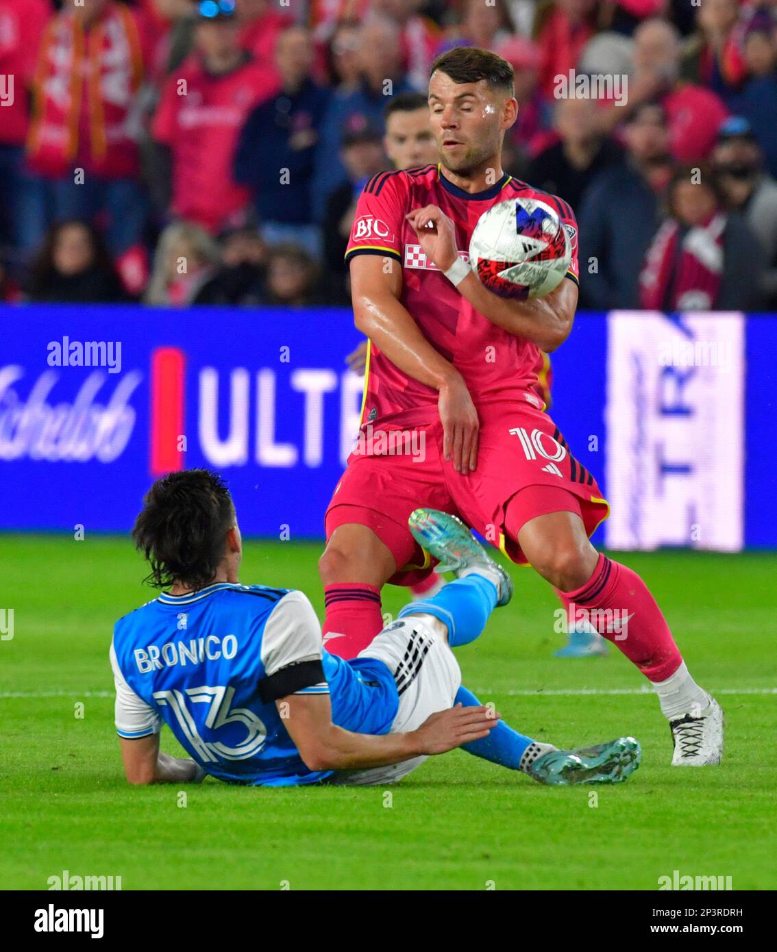St. Louis, USA. 04th Mar, 2023. Charlotte FC midfielder Brandt Bronico ...