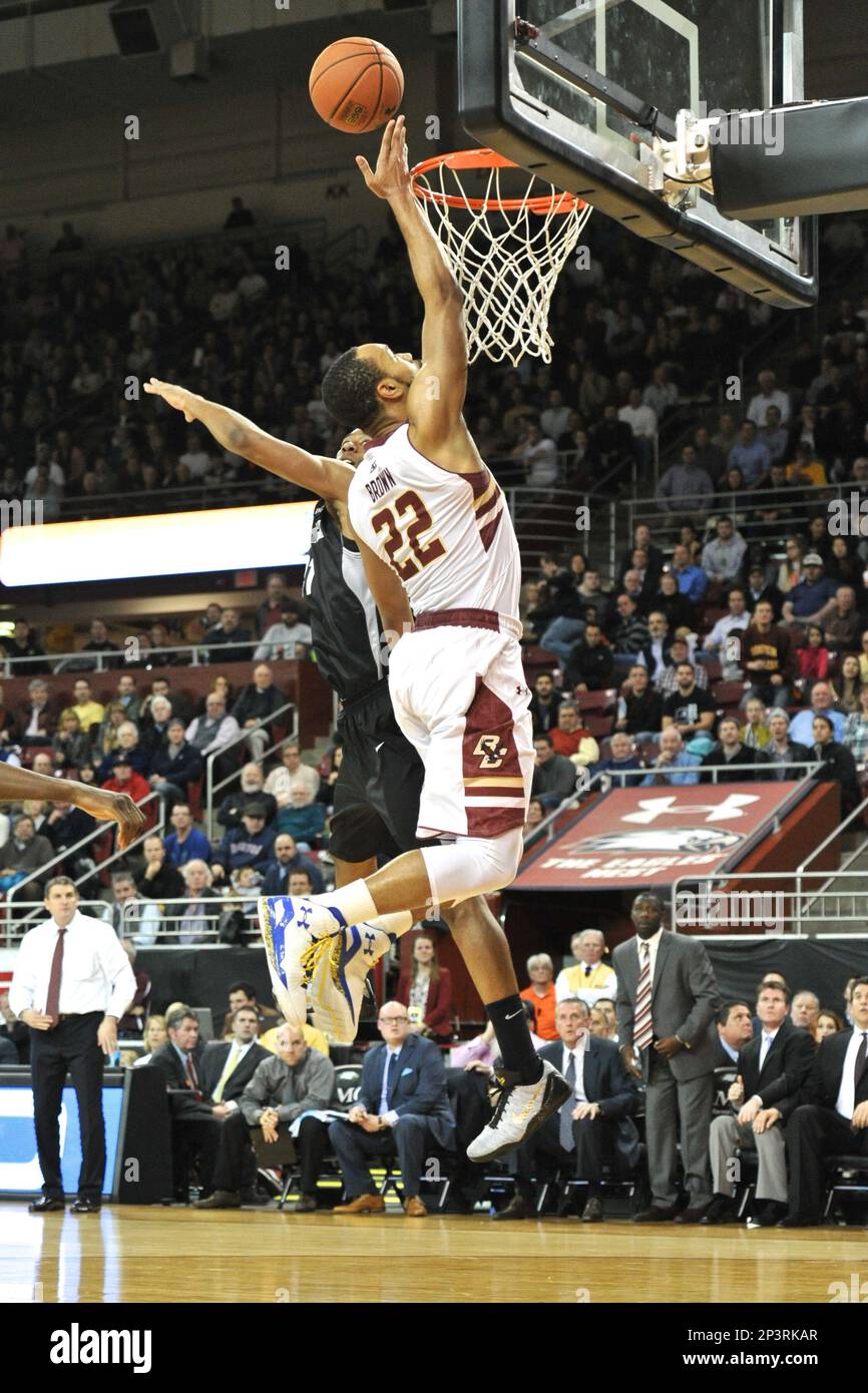 05 December 2014:Boston College Eagles forward Aaron Brown (22) goes ...