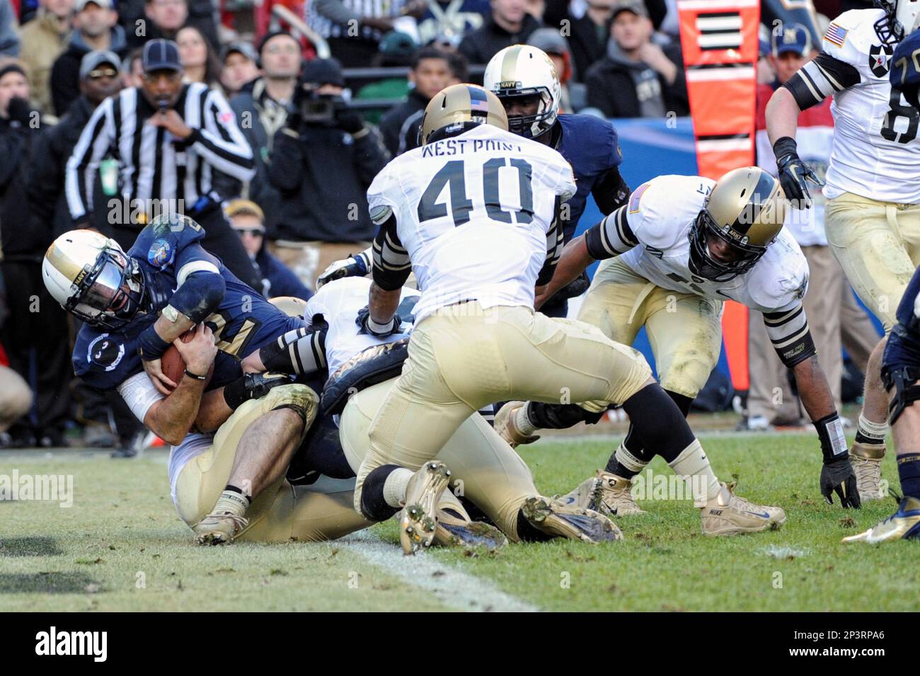 10 December 2011: Navy Midshipmen quarterback Kriss Proctor (2) scores ...