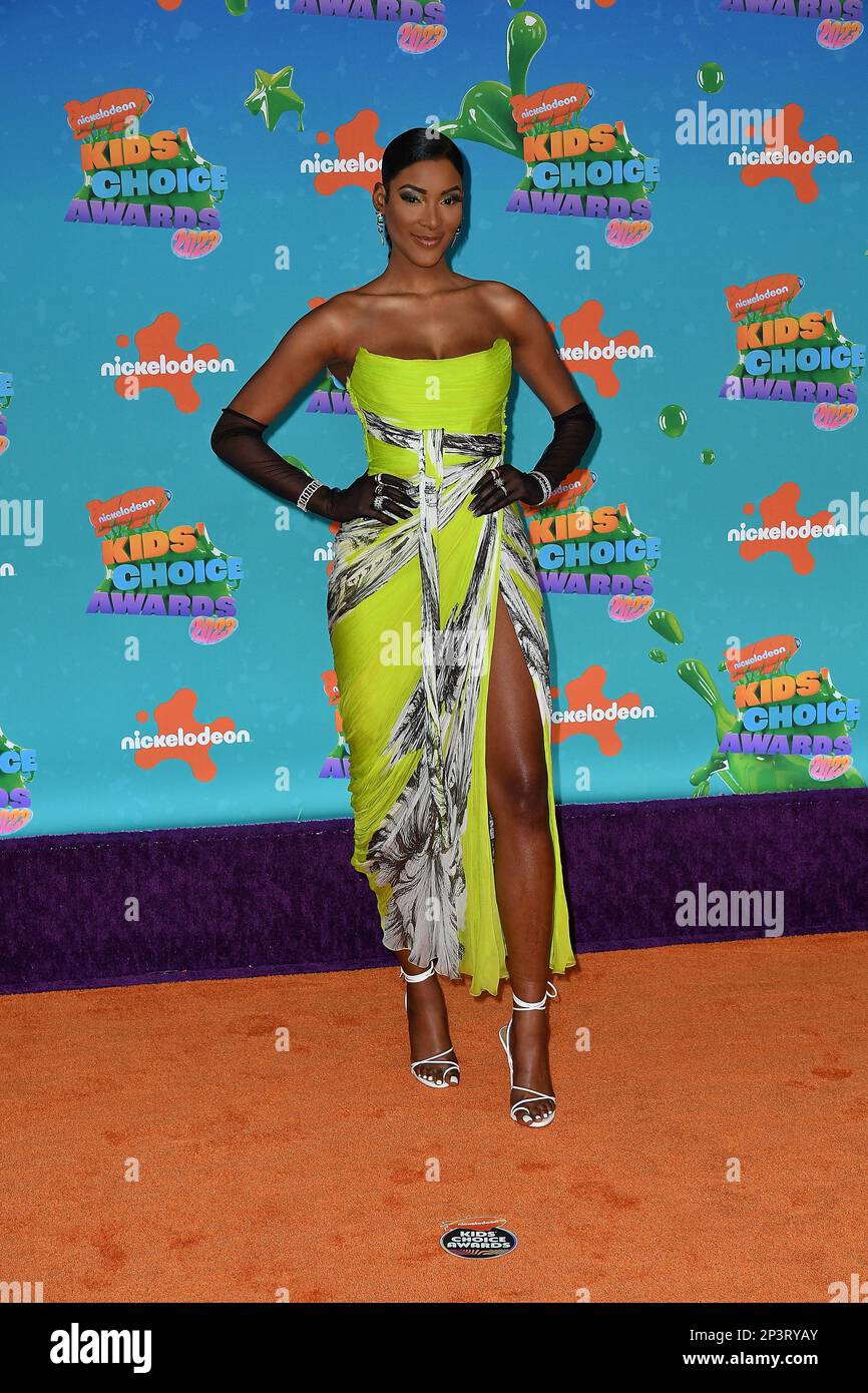 Zeta Morrison attends the 2023 Nickelodeon Kids' Choice Awards at ...