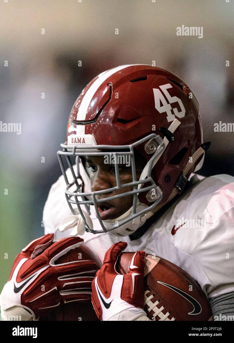 Alabama running back Jalston Fowler works through drills during an ...