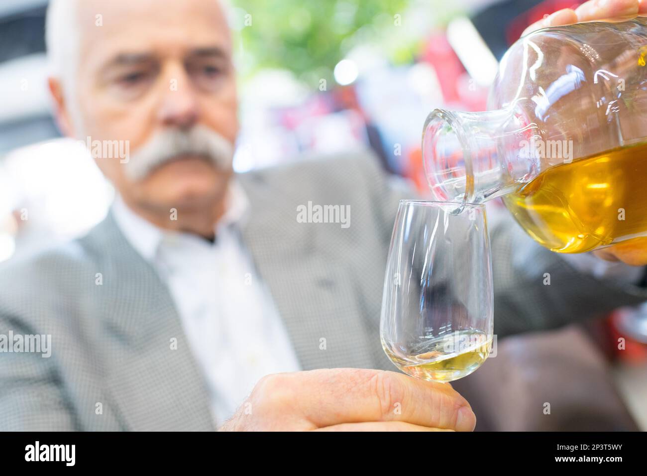 Whisky sample bottle hi-res stock photography and images - Alamy